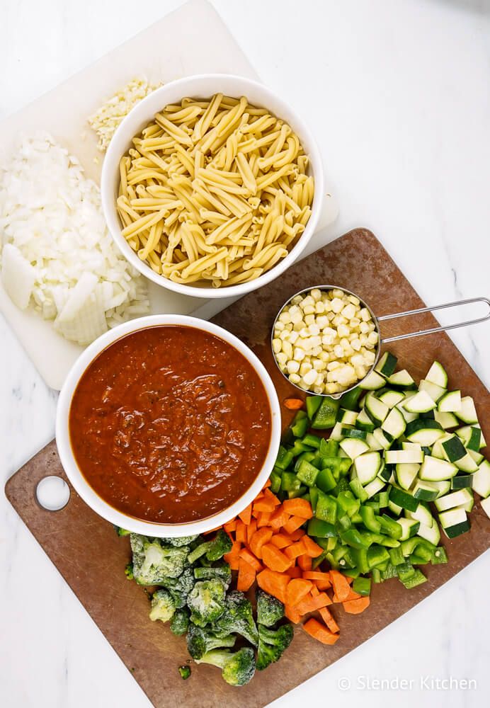 One Pot Creamy Vegetable Pasta - Slender Kitchen