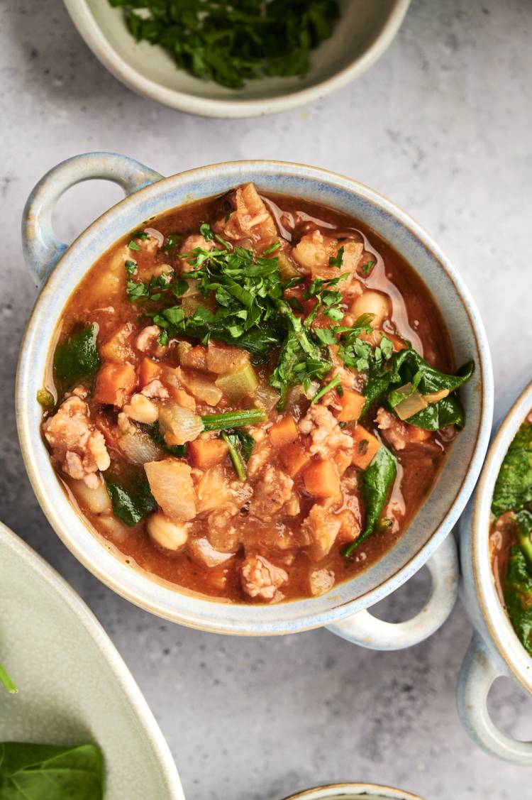Sausage White Bean And Spinach Soup 30 Minute Meal Slender Kitchen