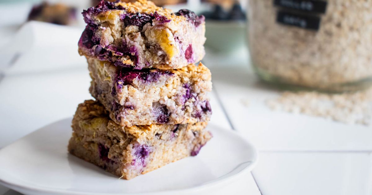 Baked Blueberry Oatmeal with Banana - Slender Kitchen