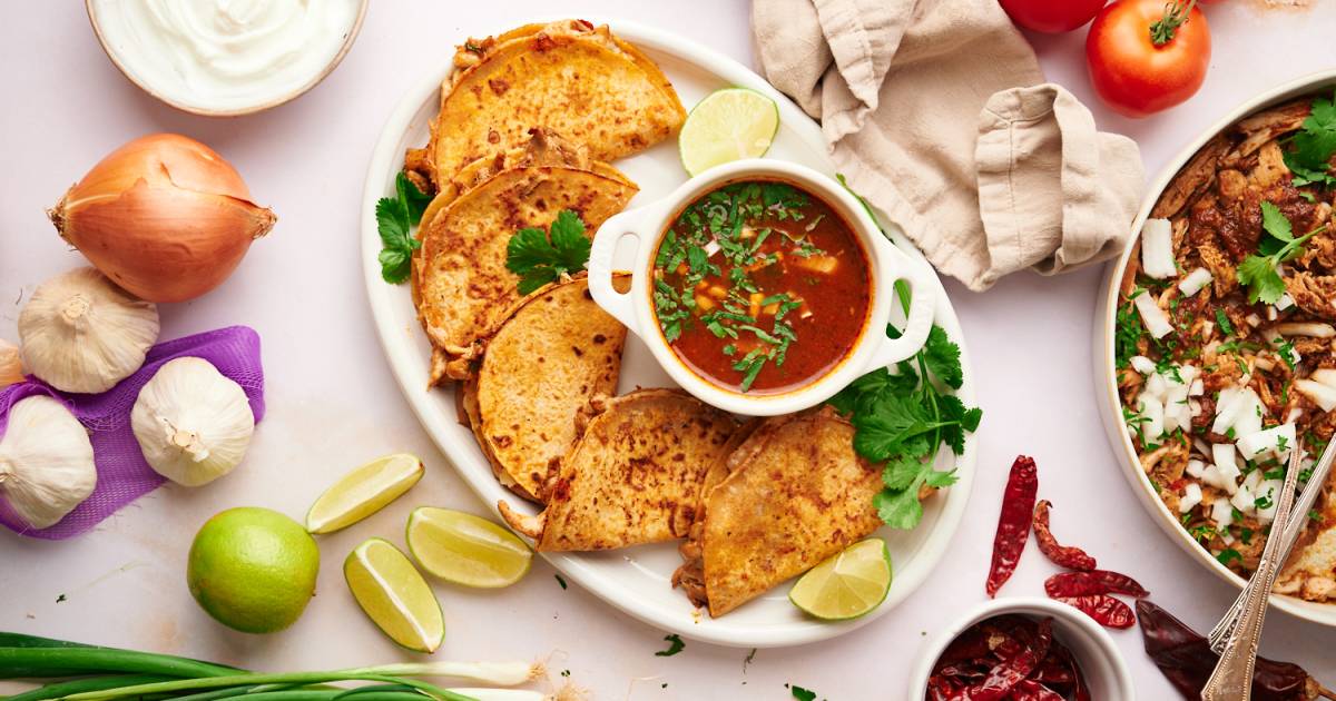 Chicken Birria Tacos - Slender Kitchen