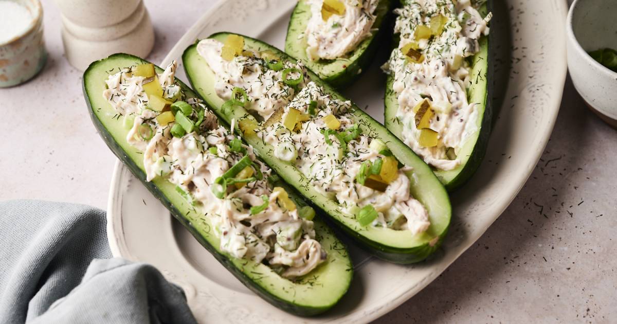 Dill Pickle Chicken Cucumber Boats {Ready in 20 Minutes}