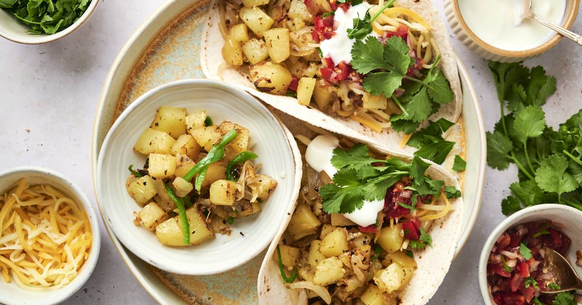 Potato Green Chile Tacos (Soft or Crispy!) - Slender Kitchen