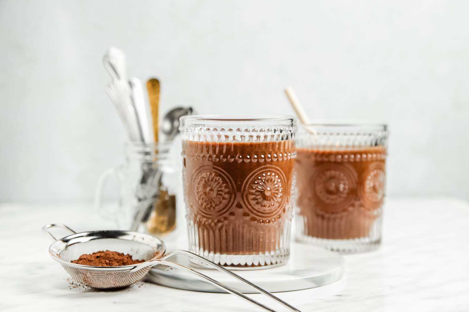 Mocha Coffee Smoothie - Slender Kitchen